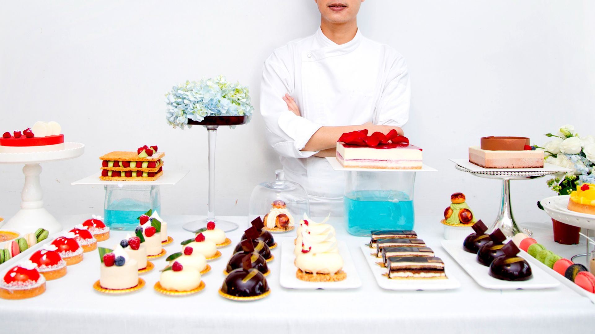 How French Pastry Arts Training Can Launch Your Culinary Career - École ...